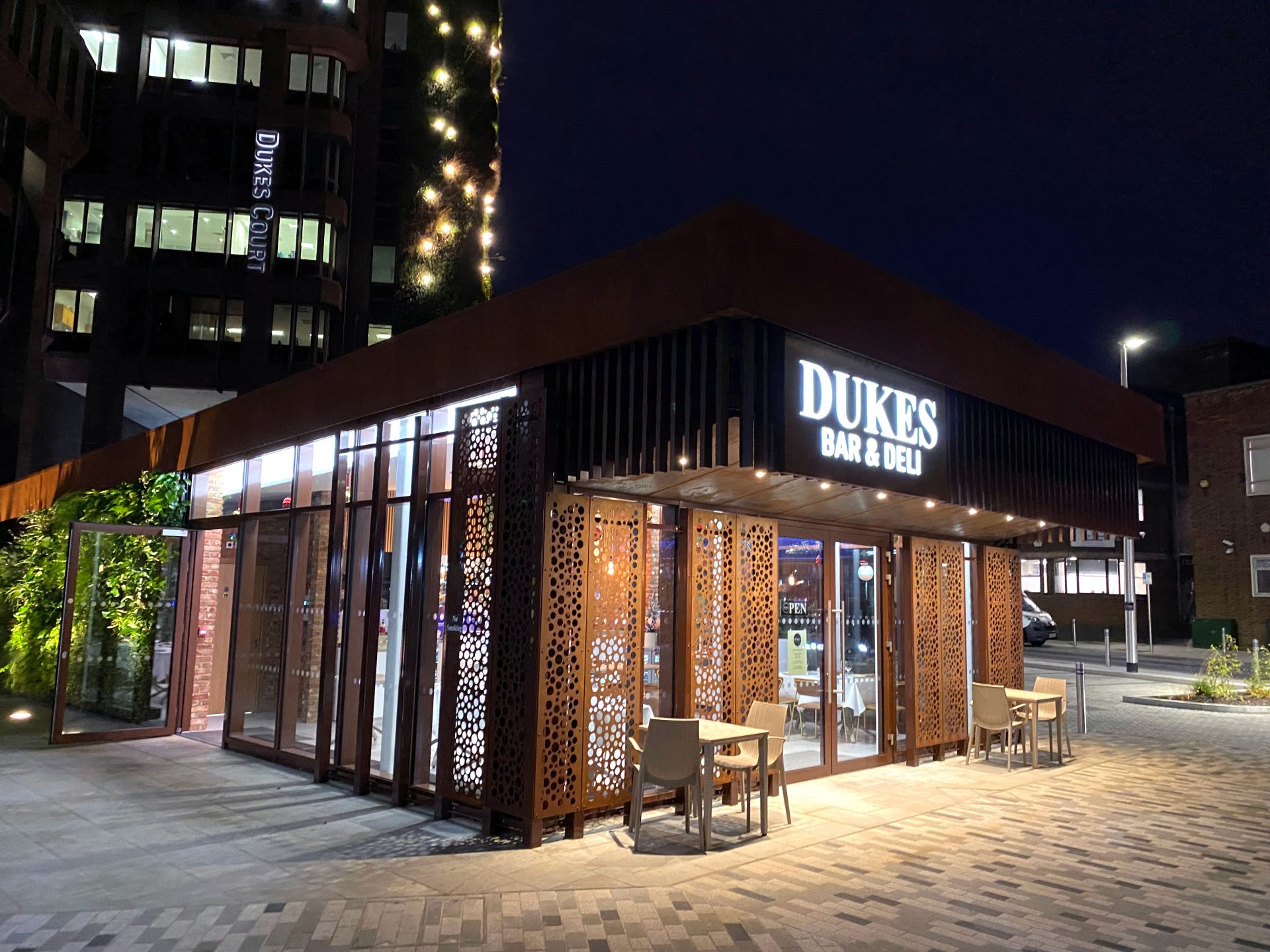 Dukes Court - Peter Dann