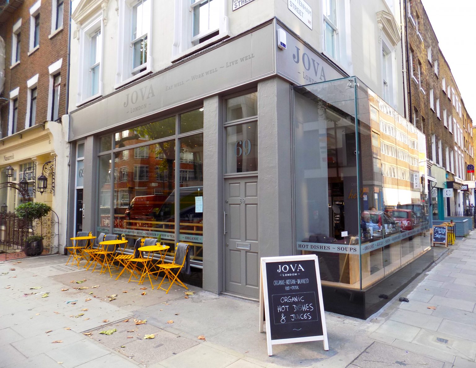 69 Charlotte Street - Peter Dann